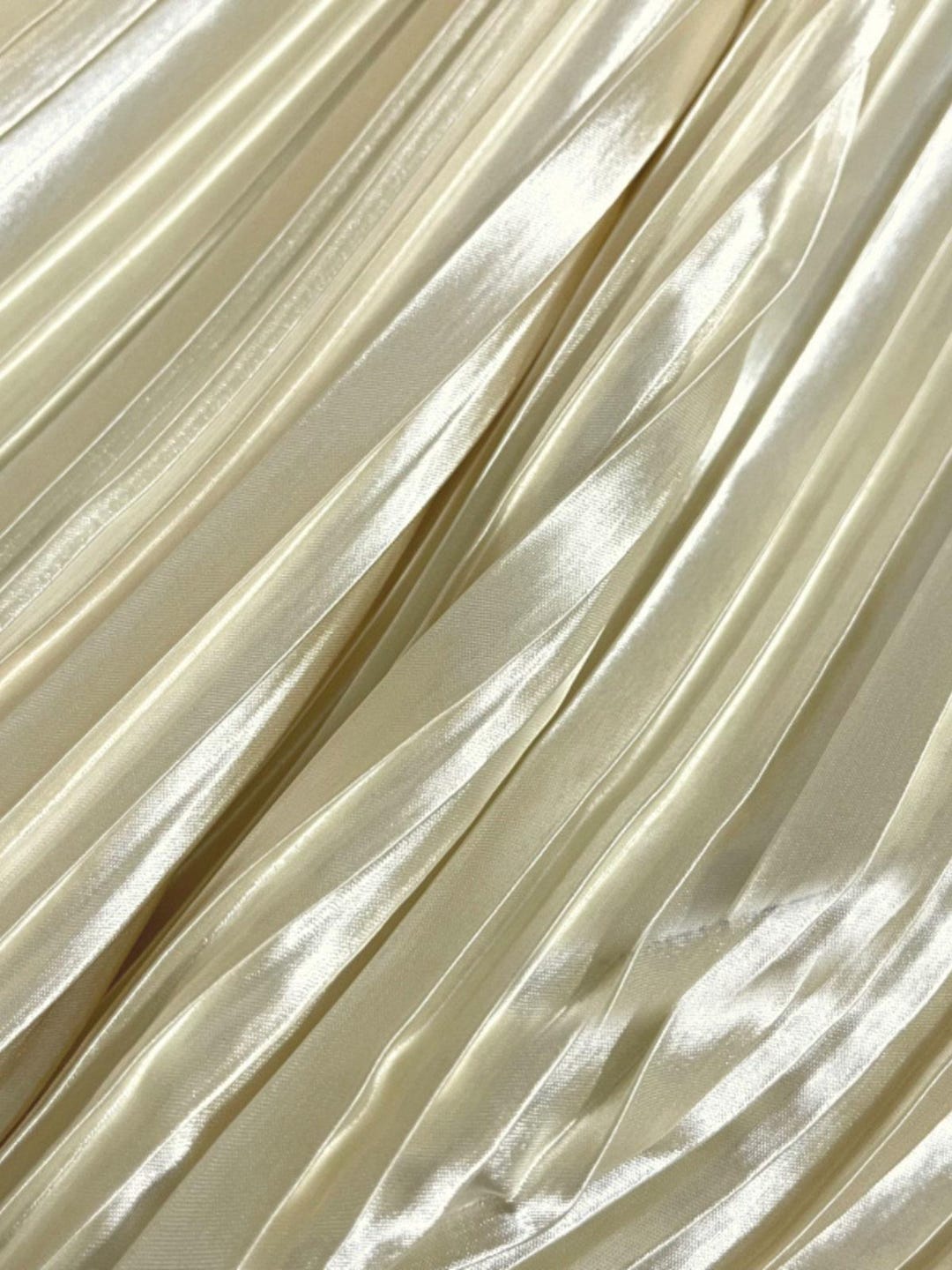 1.5 Meters Wide Apricot Flowing Pleat Ruffle Fabric DIY Performance ...