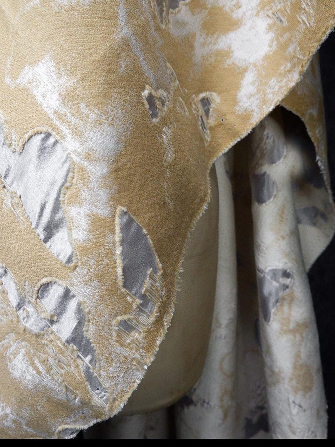 1.4 Meters Wide Khaki Cotton Blended Slightly Transparent Tattered Yarn ...