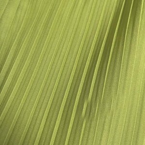 1.5 Meters Wide Green Ruffle Pleated Pearl Yarn Chiffon Fabric ...