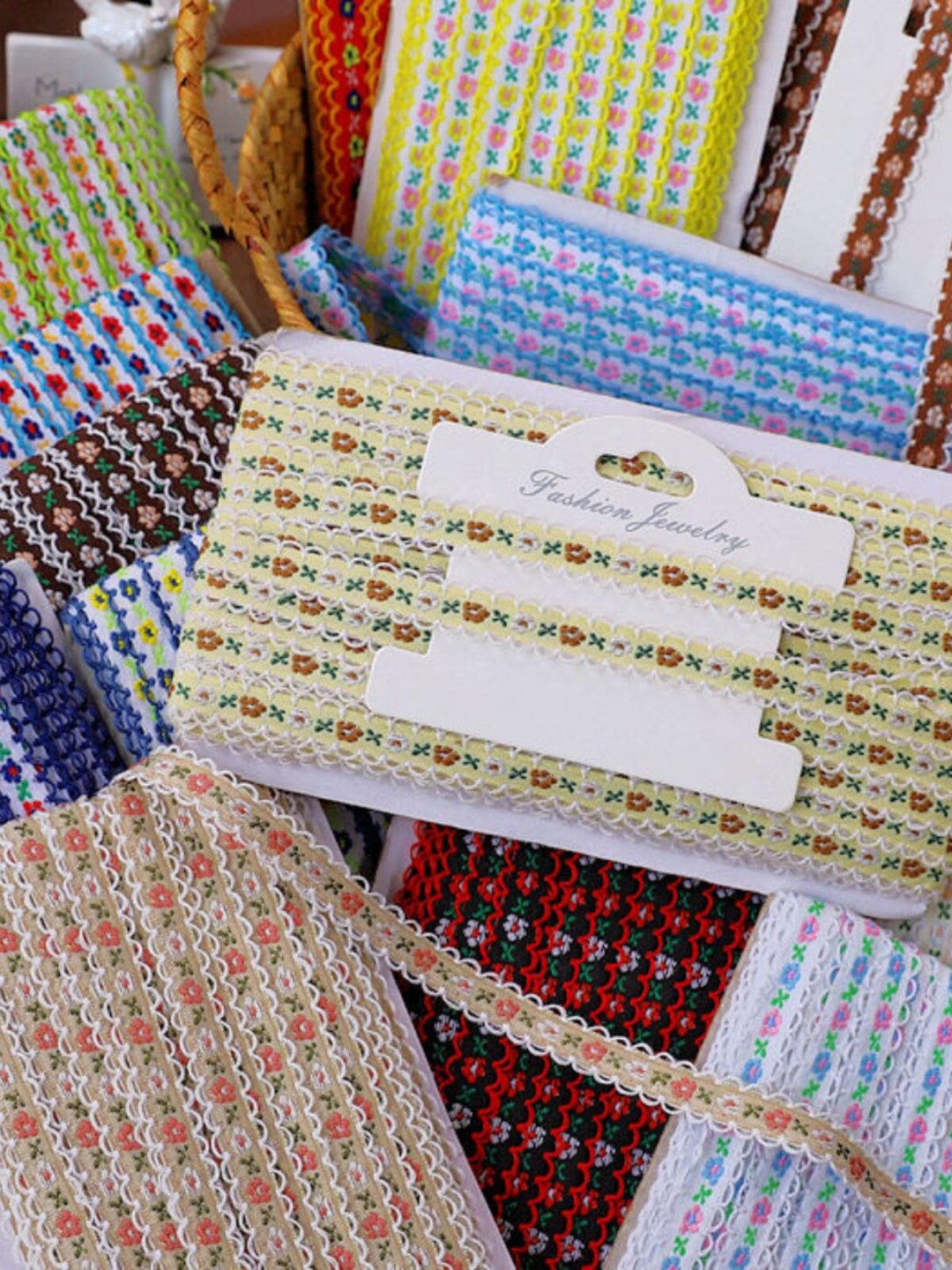 10 Meters 1-1.2cm Wide Floral Embroidery Braid Strap Diy Sewing ...