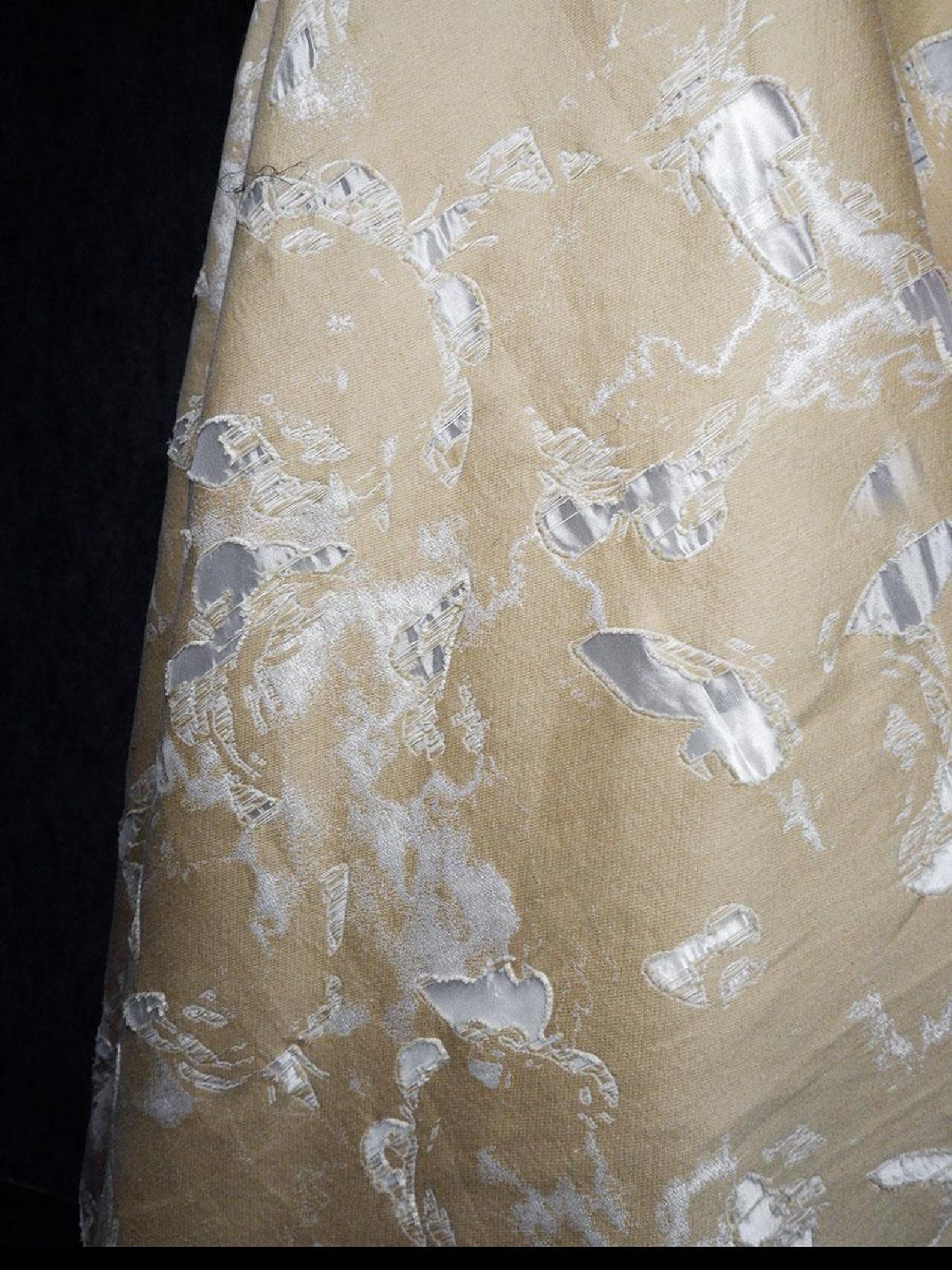 1.4 Meters Wide Khaki Cotton Blended Slightly Transparent Tattered Yarn ...
