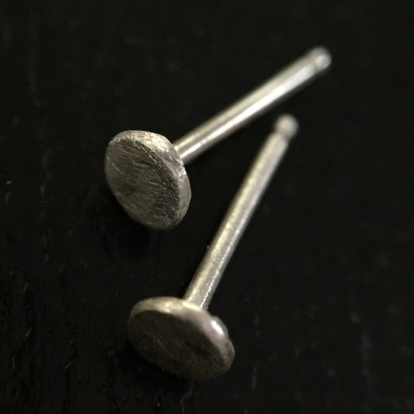 3mm Stud Earrings - Etsy