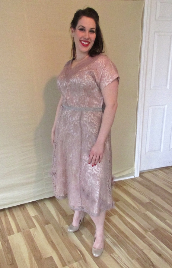 Vintage Pink 1950s Short Lace Wedding Dress/ Alternat… - Gem