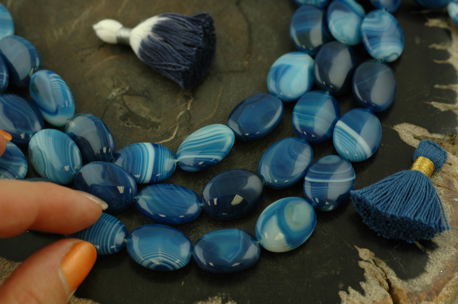 Blue Line Striped Agate : Dyed Plain Glossy Smooth Oval Beads, 15x20mm ...