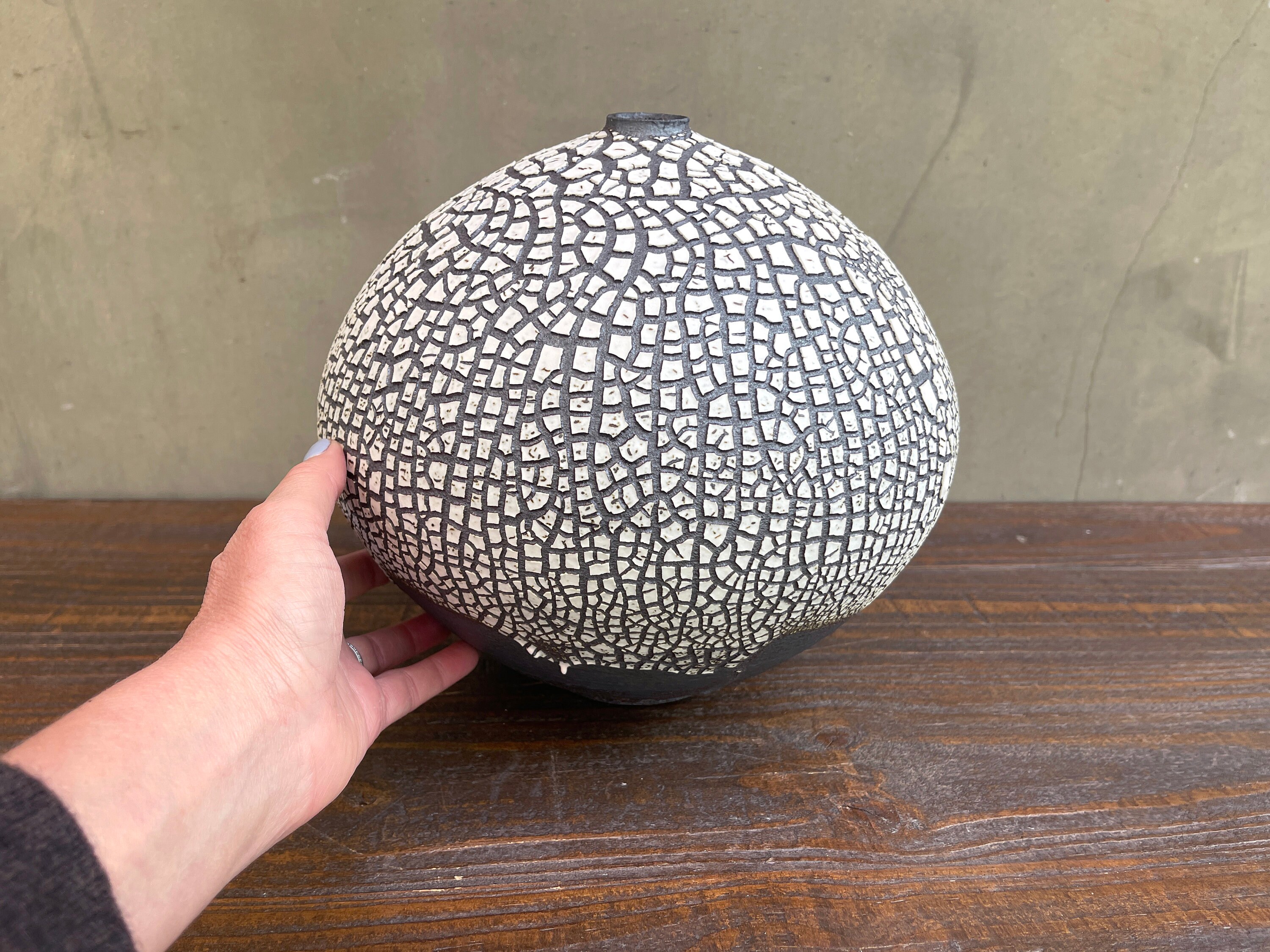 Large Ceramic Moon Jar Vase in Iron Washed Stoneware With White Crackle ...