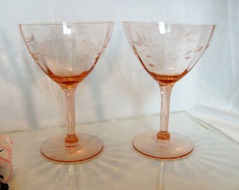 Pink glass goblets | Etsy