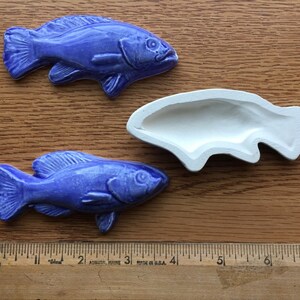 Ceramic Fish Tiles Set of 3 Small Fish Tiles Swimming Right in French ...