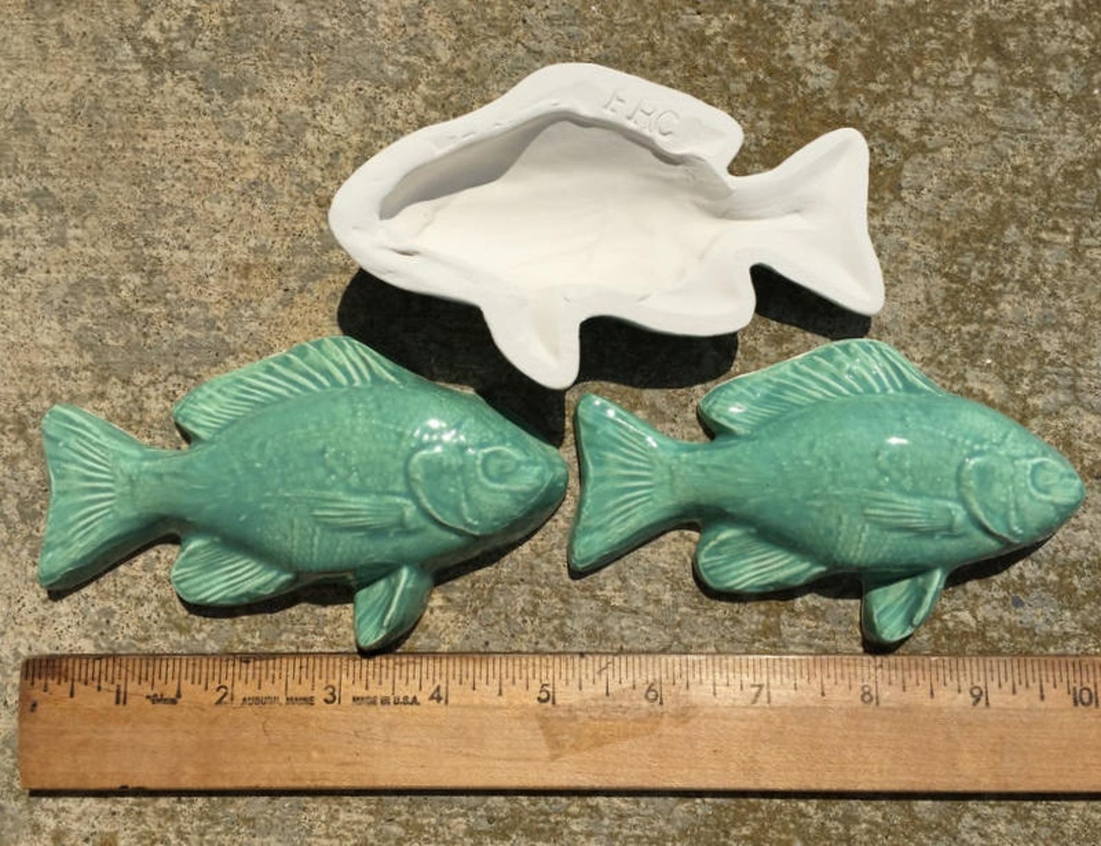 Ceramic Fish Tiles Set of 3 Medium Fish Swimming Right in | Etsy