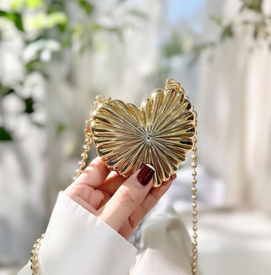 Gold Heart Pearl Mini Bag, Valentine Chain Purse, Metallic Love Handbag ...