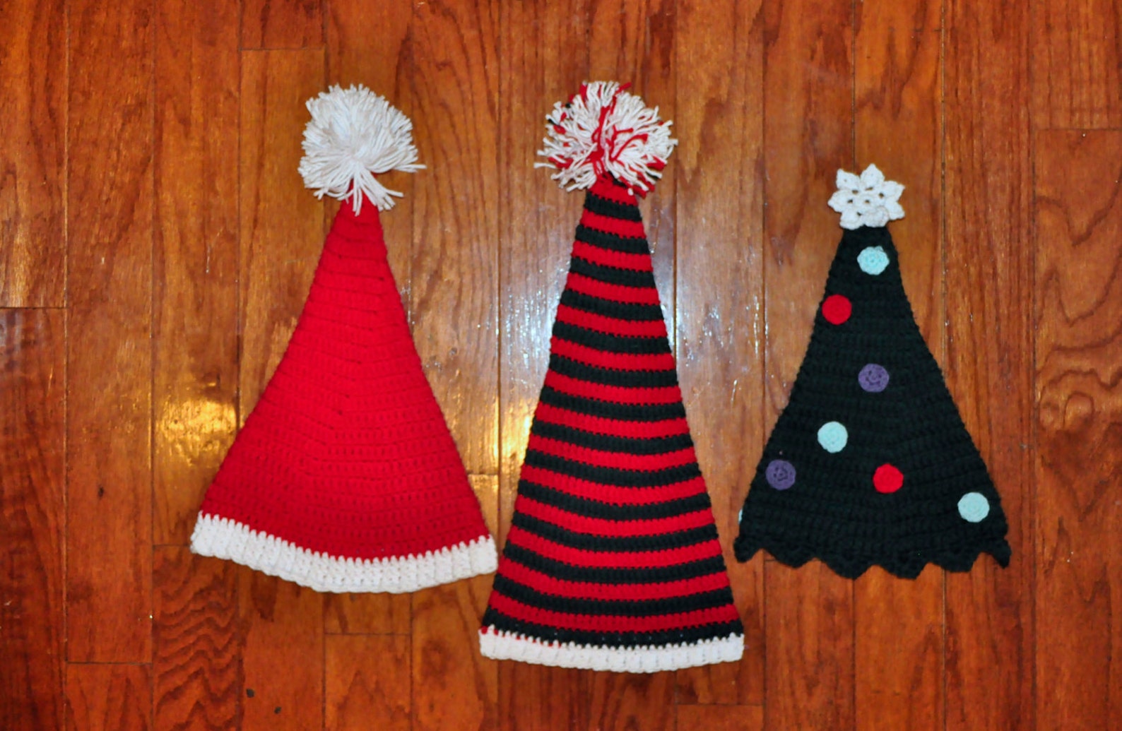 Crochet Pattern PDF - Stocking / Elf Hats - Spiral Holiday Hats - Santa ...