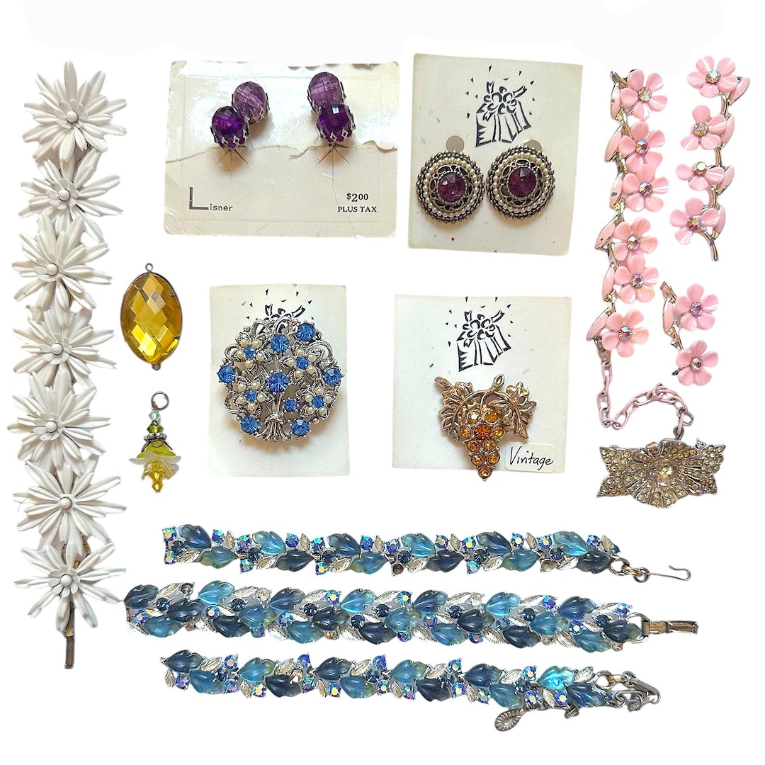 Assorted Vintage Broken Bling, Jewelry Parts for Repurposing, Broken ...