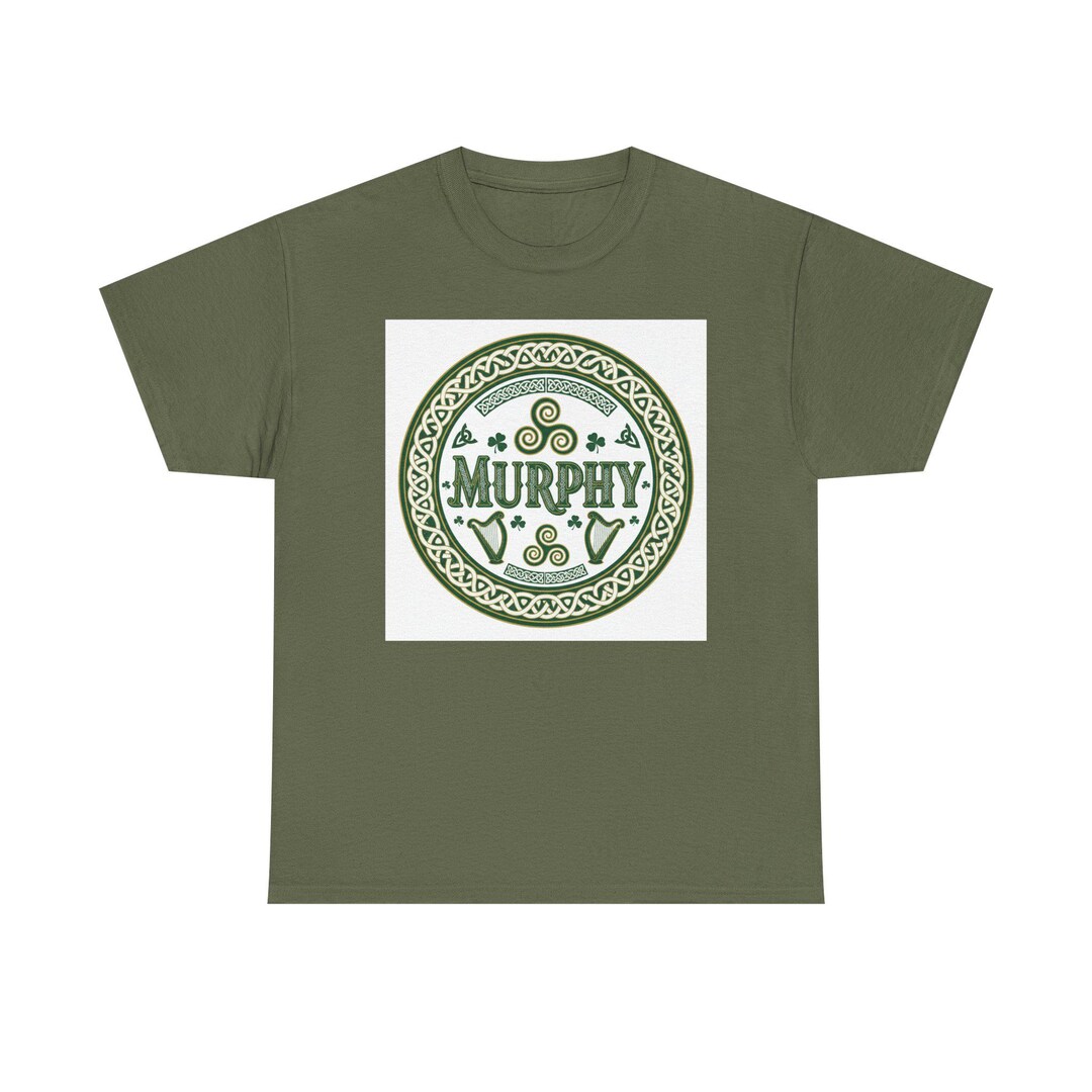 Murphy Irish Name Tee | Irish Knotwork Shamrock Circle - Etsy