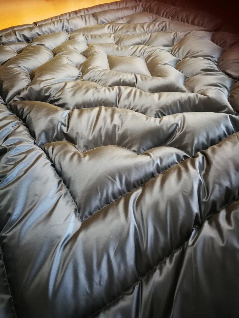 King Size Eiderdown Red Satin - Etsy UK