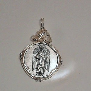 Archangel Saint Raphael Medal Pendant - Etsy