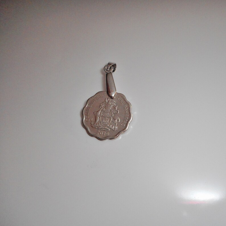 Bahamas Coin Pendant | Etsy
