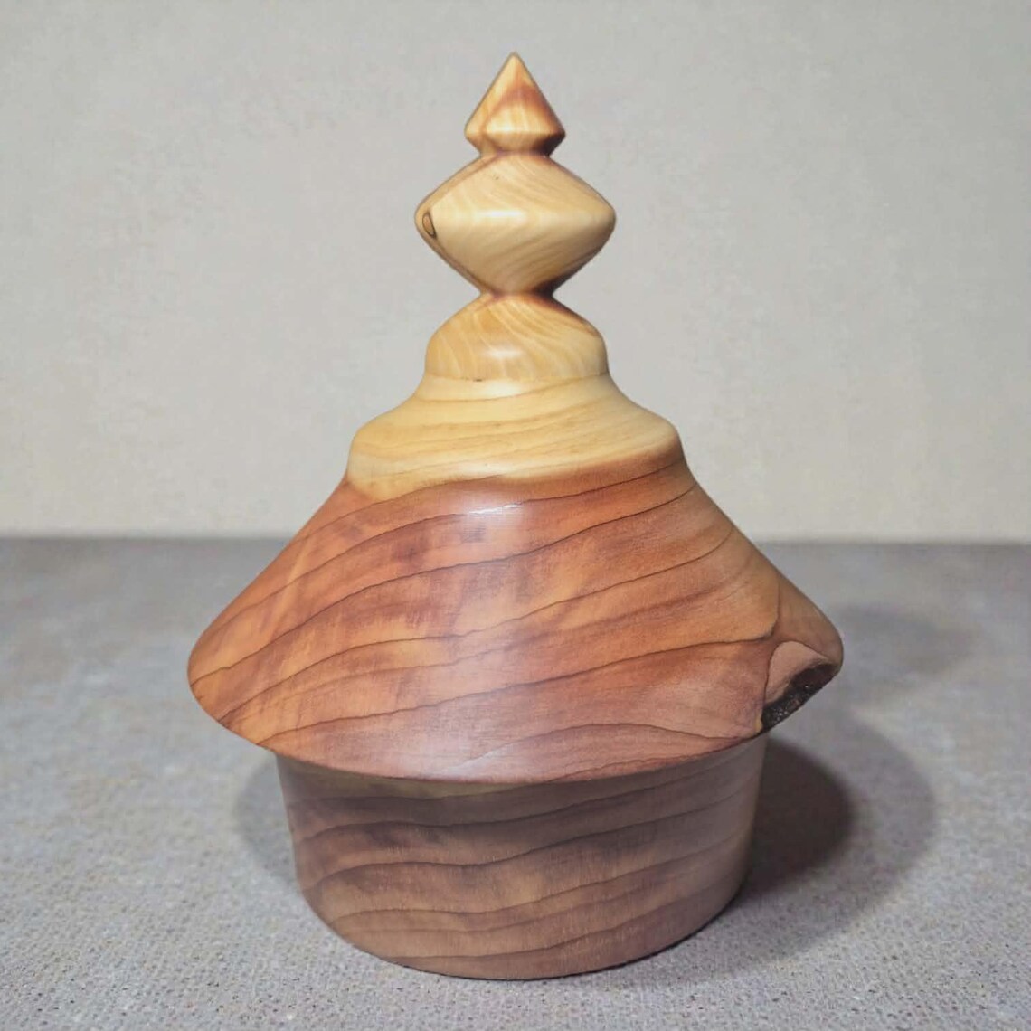 Stunning Cedar Wood Box - Etsy