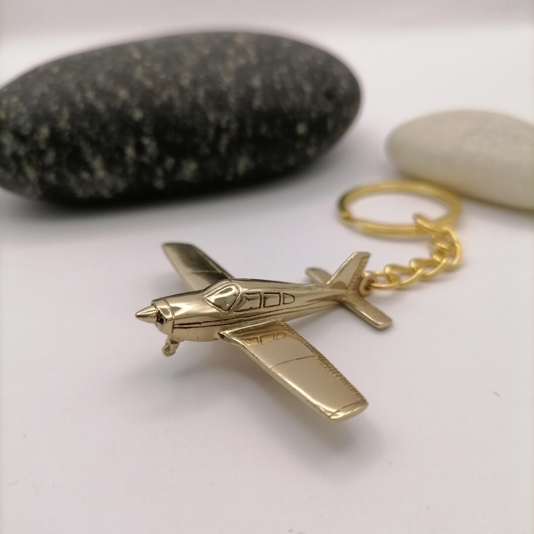 Brass Piper PA-28 Cherokee Airplane Keychain, Detailed Aviation Model ...
