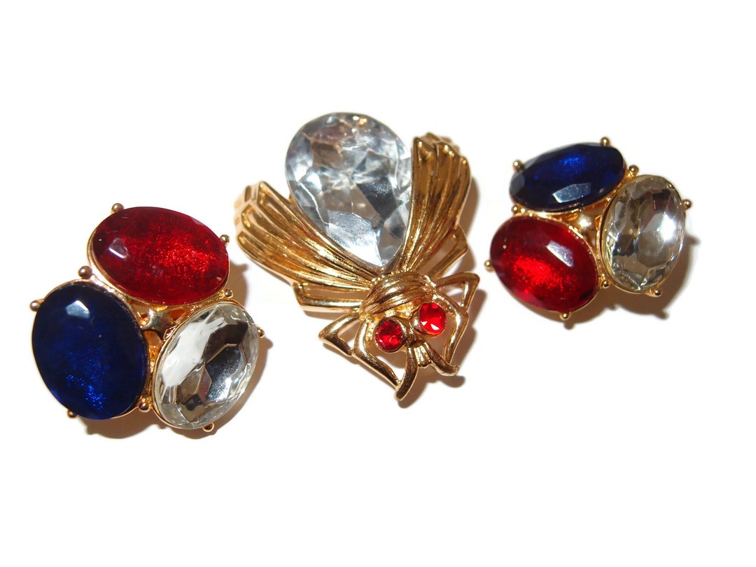 Vintage TRIFARI Crystal Bug Pin With Earrings - Etsy