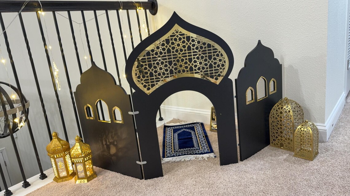 Wooden Masjid Design Panel/partition for Ramadan - Traditional Islamic ...