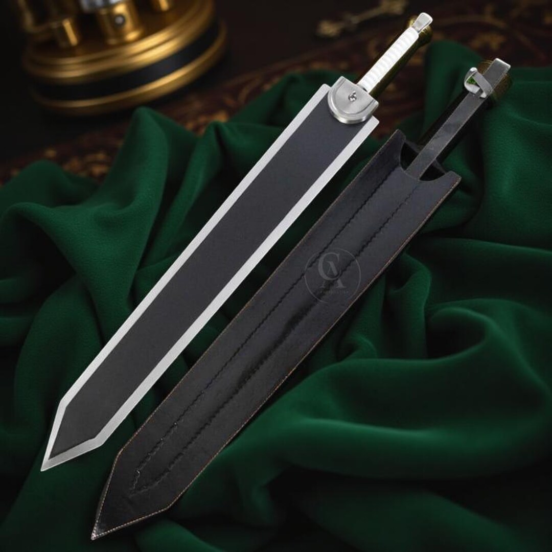 Berserk Guts Dragon Slayer Sword: Full Tang Cosplay Prop With Display ...