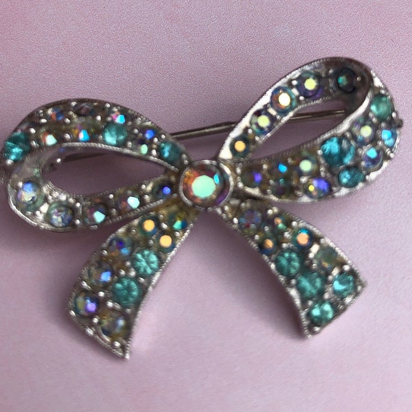 Bow Brooch - Etsy
