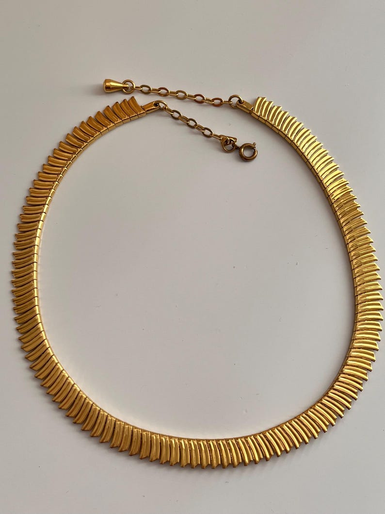 Vintage Cleopatra Style Gold Tone Necklace Fluted Finish Egyptian Fan ...