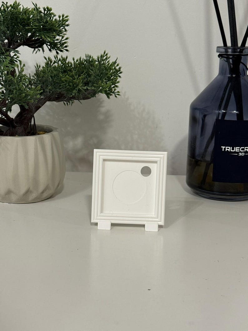 Photo Frame STL – 3D Printable Picture Holder for 2x2 Inch Photos ...