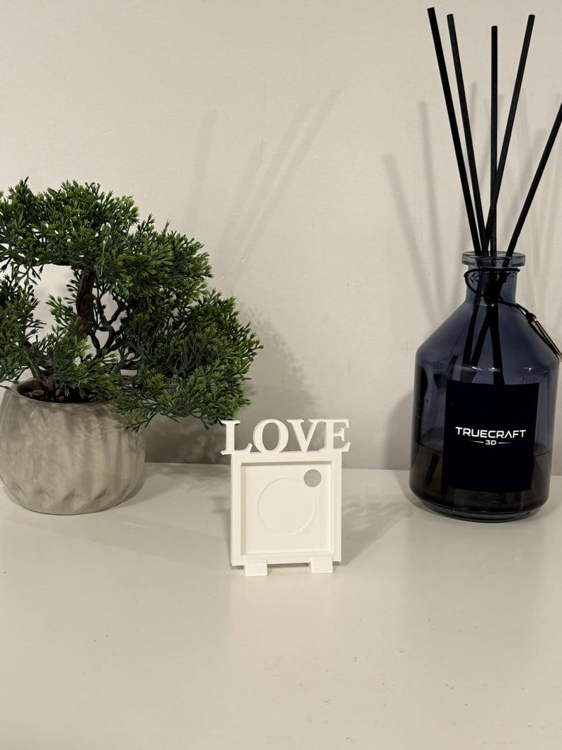 LOVE Photo Frame STL – 3D Printable Magnetic Picture Frame for 5x5 Cm ...