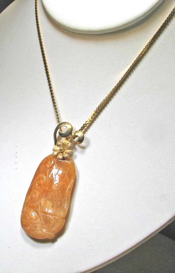 Red Jade Pendant With Asian Symbols & Gold Tone Chain… - Gem