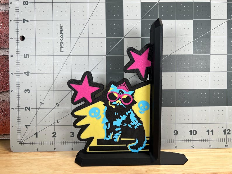 Princess Donut Bookends – Dungeon Crawler Carl Inspired | Book Decor - Etsy