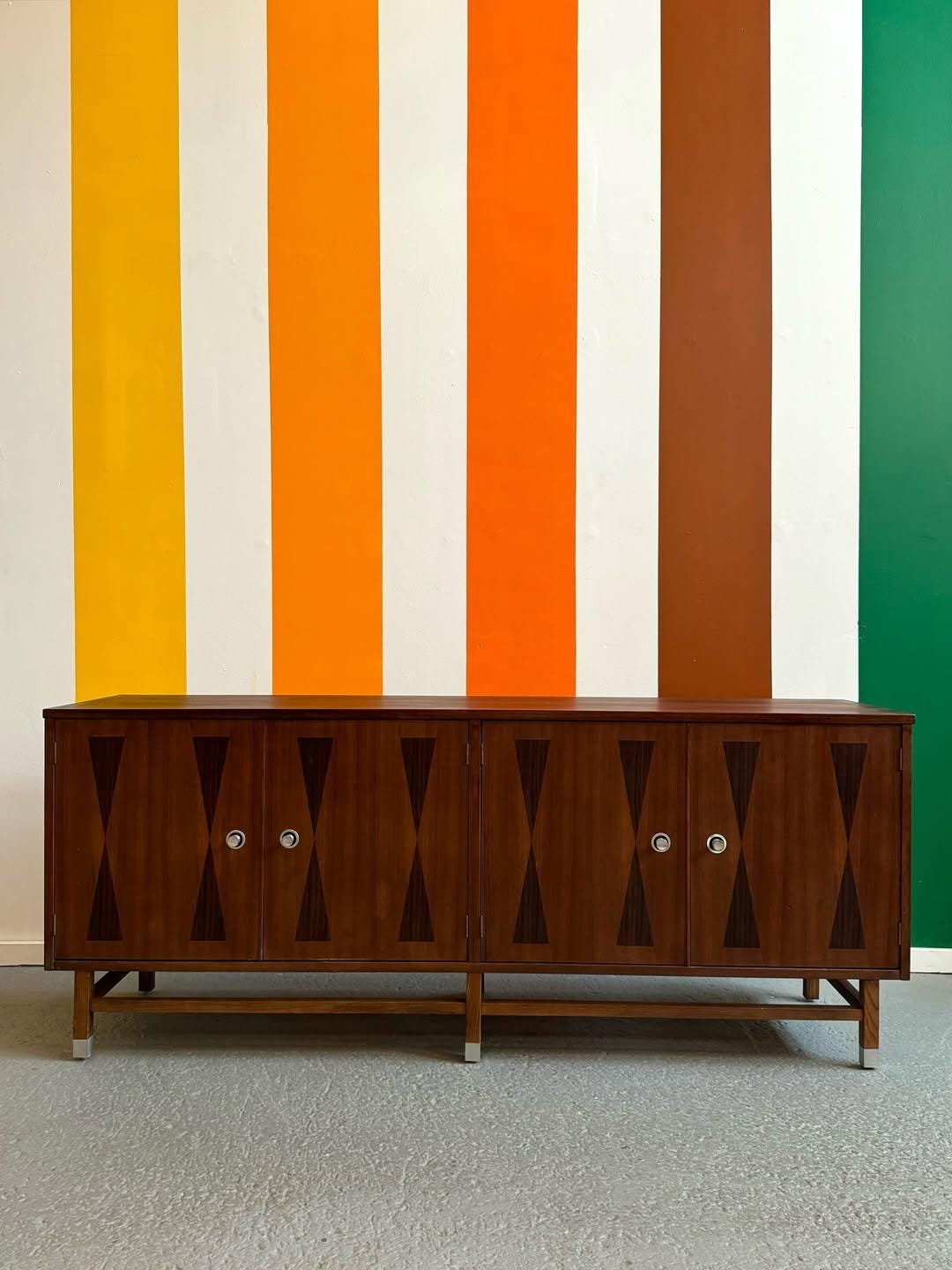 Walnut Mid-century TV Console With Fluted Cabinets & Mid-century ...