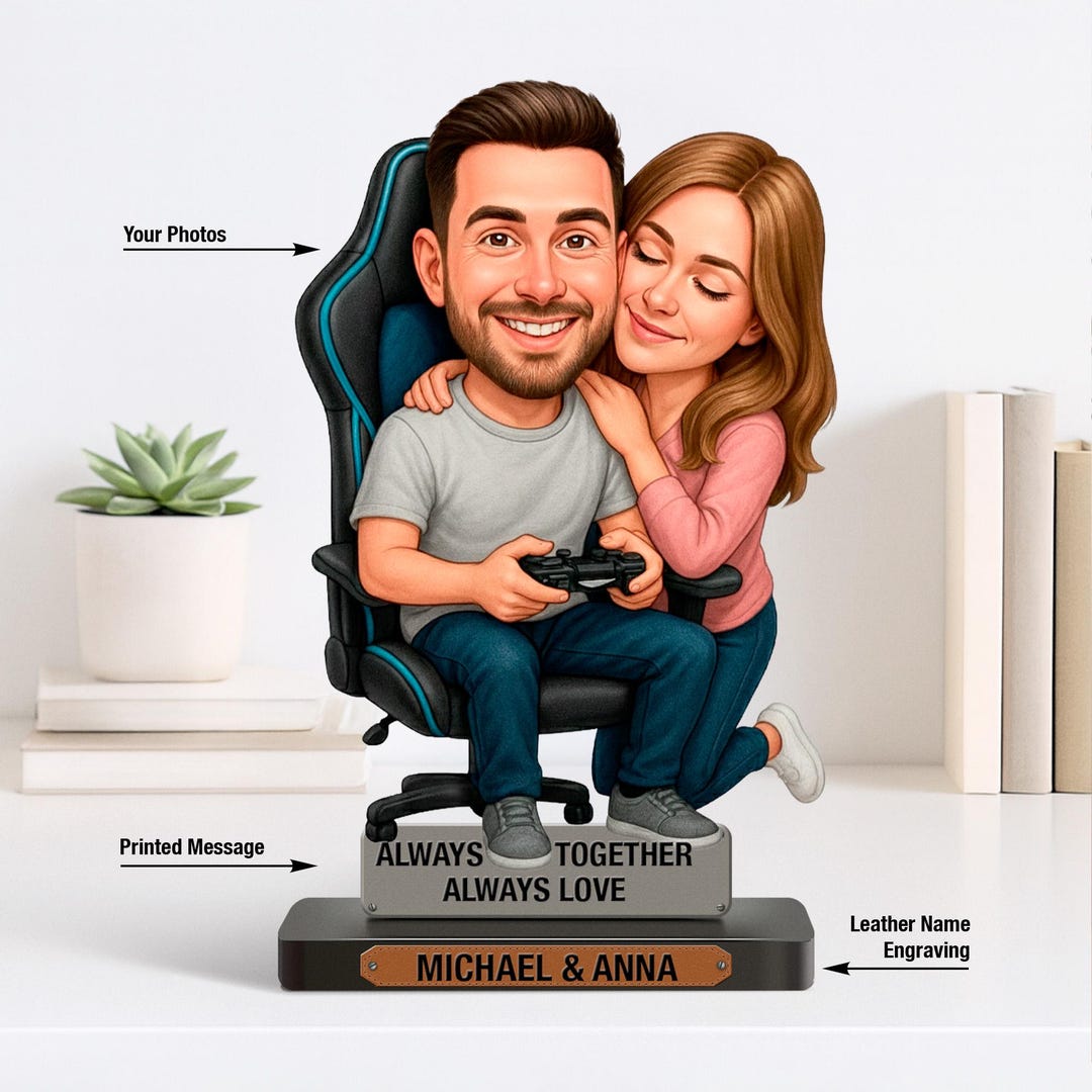 Gaming Couple Figurine | Custom Cartoon From Photo | Personalized Names ...