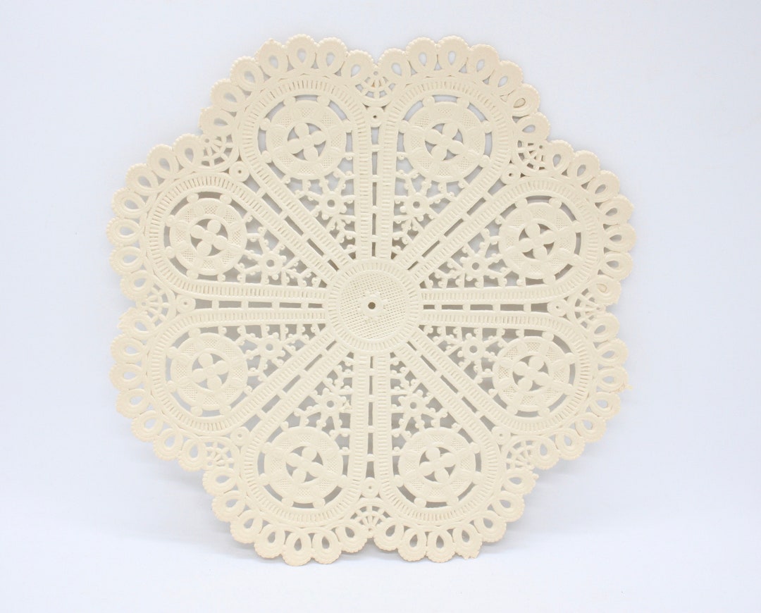 Vintage Paper Doilies, Victorian Pattern, Embossed Paper Lace, Natural ...