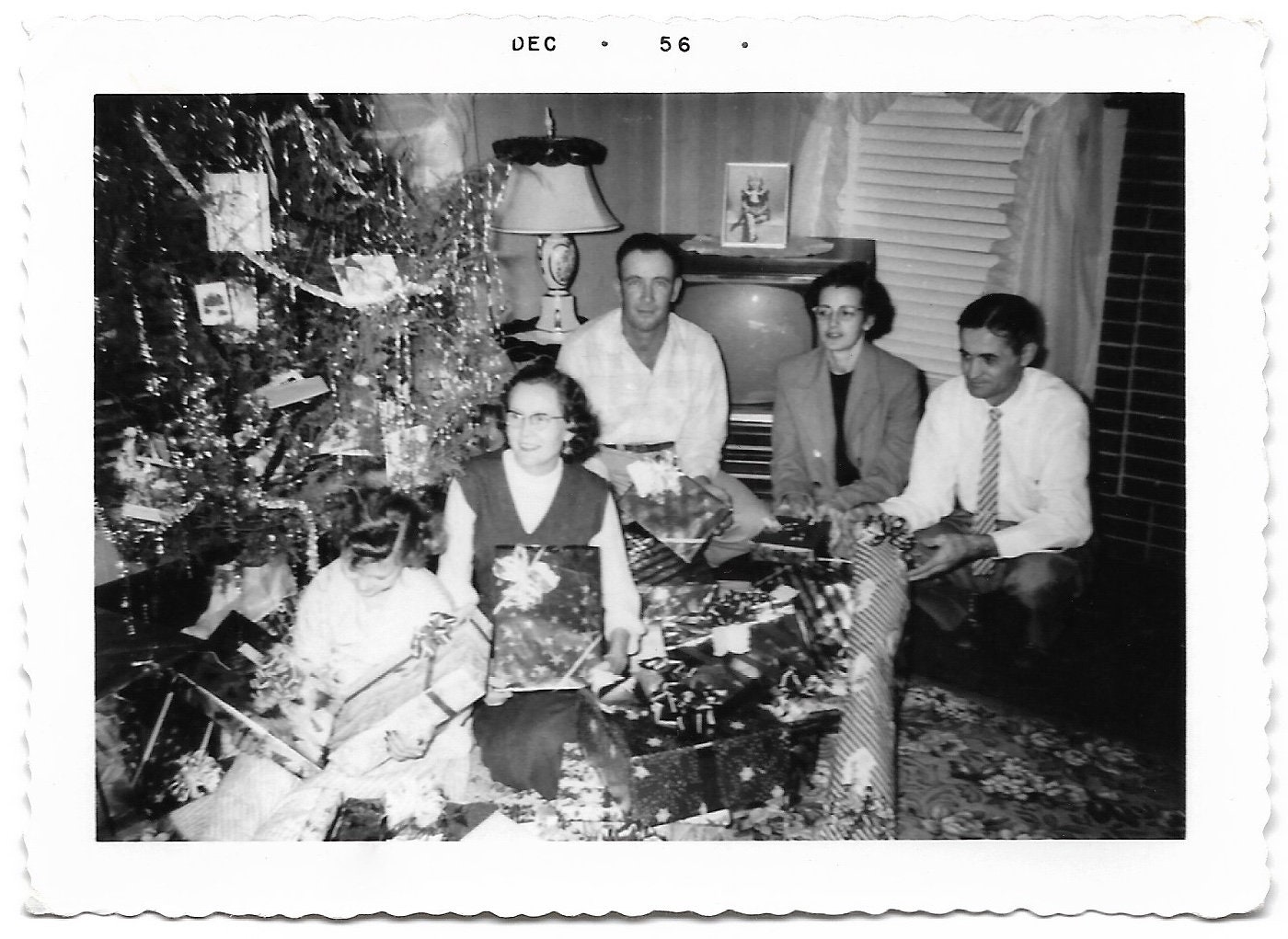 Christmas Morning Vintage Snapshot 1950s Family Pose Near Christmas ...