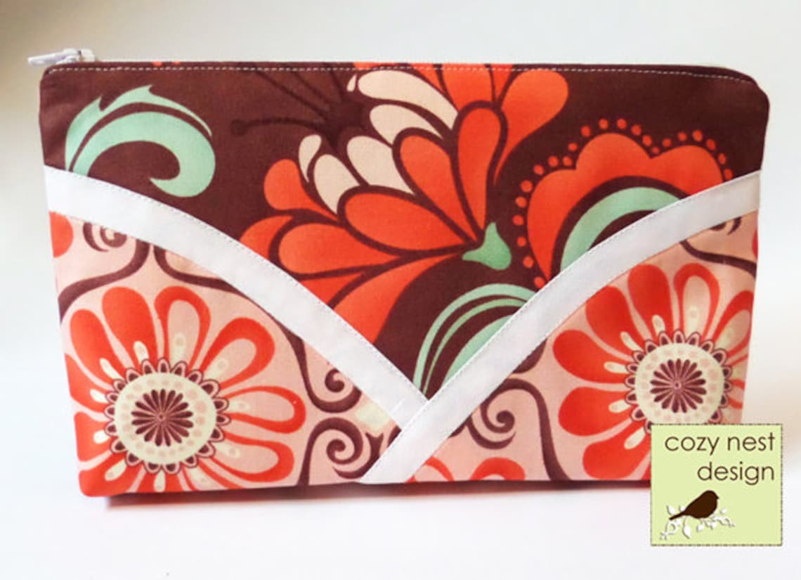 Sewing Pattern: PDF Petal Pockets Purse Tote & Cosmetic Bag - Etsy