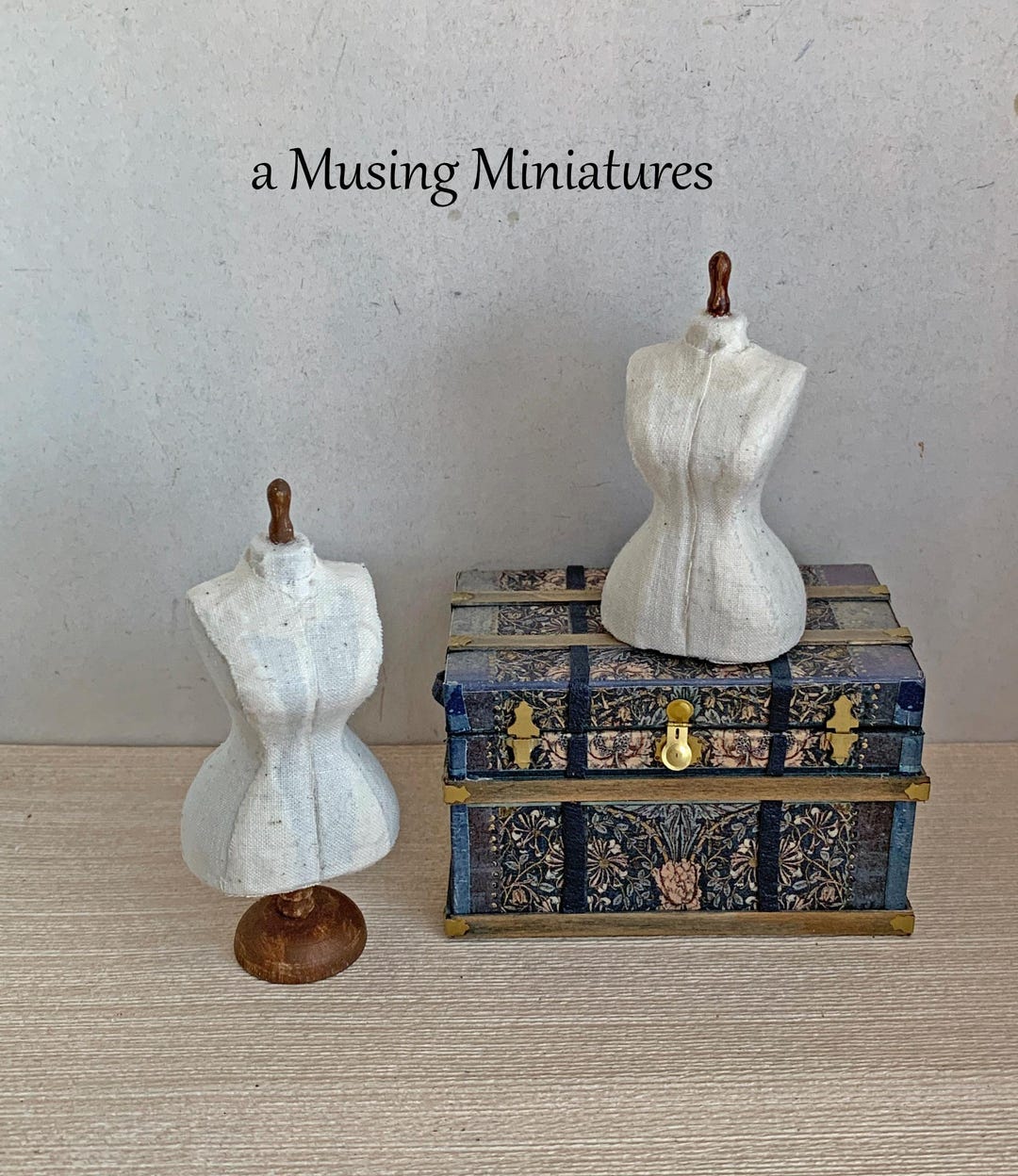Your Choice Miniature Tabletop Display Mannequin for 1:12 Scale ...