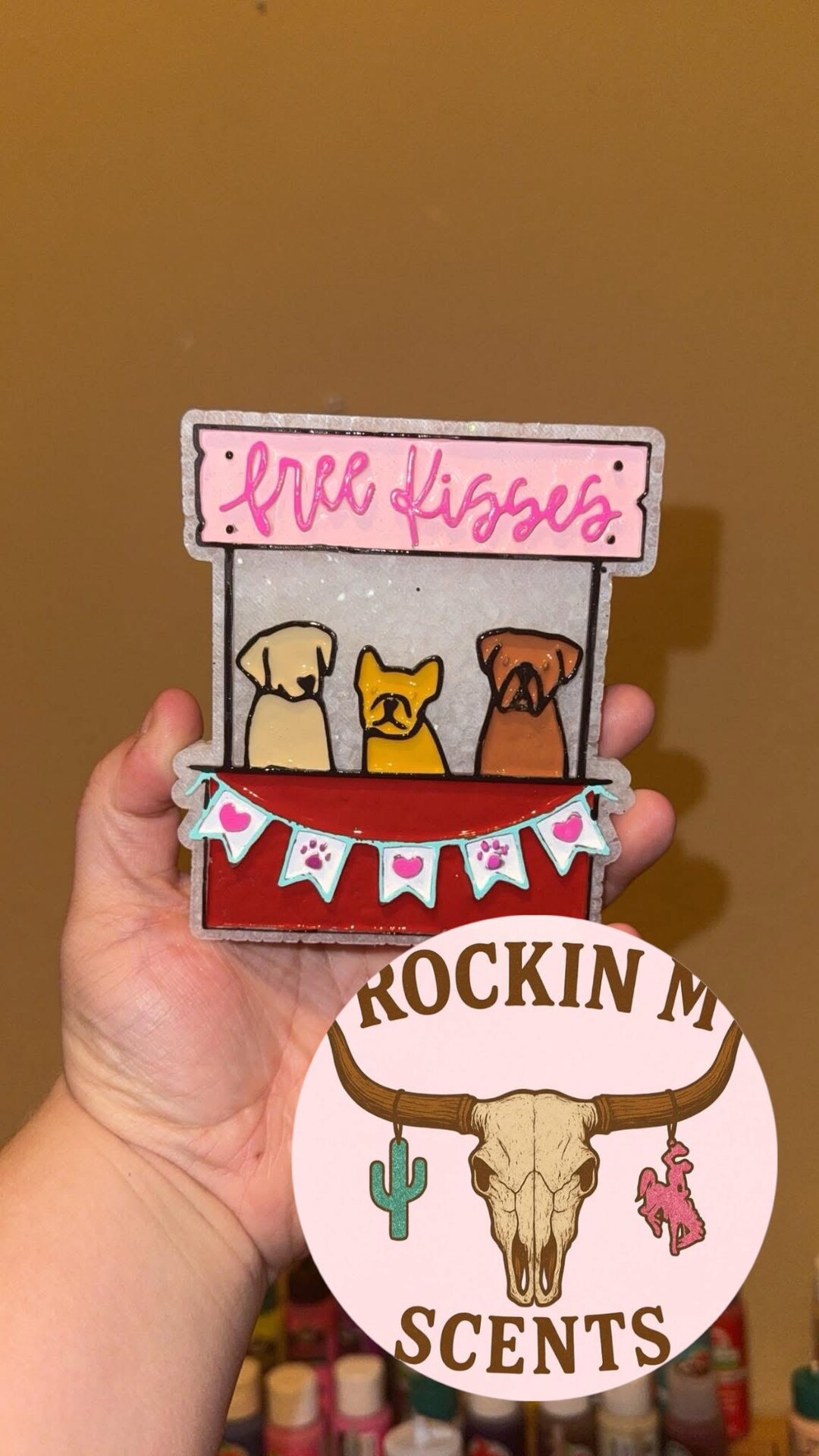 RTS- Doggy Kissing Booth Freshie - Etsy
