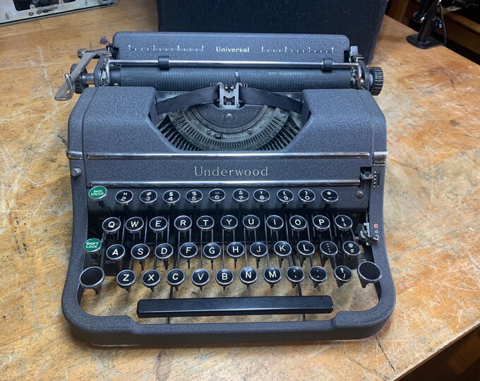 Underwood Universal Typewriter - Etsy