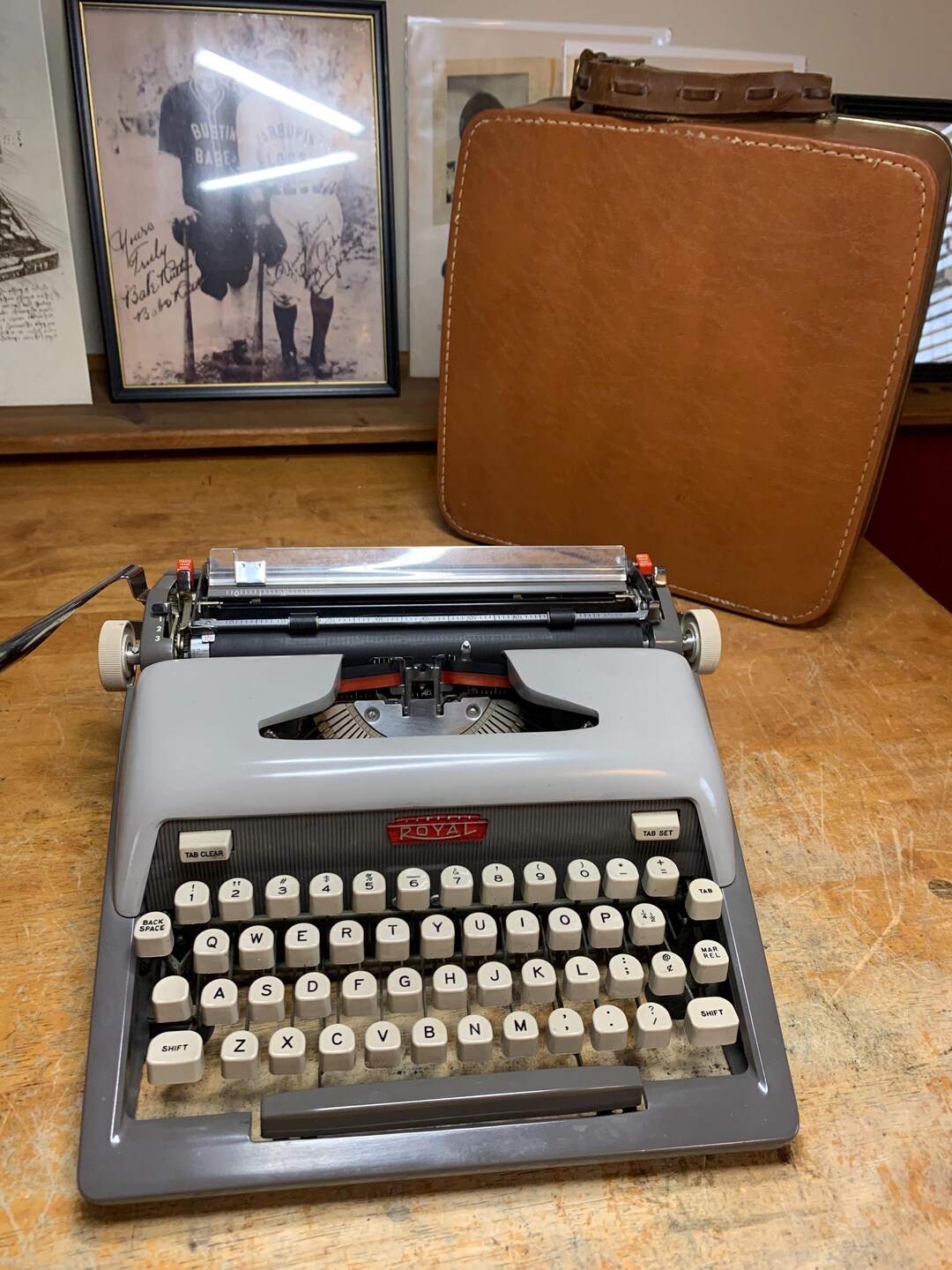 Blue/gray Royal FUTURA 800 Typewriter - Etsy
