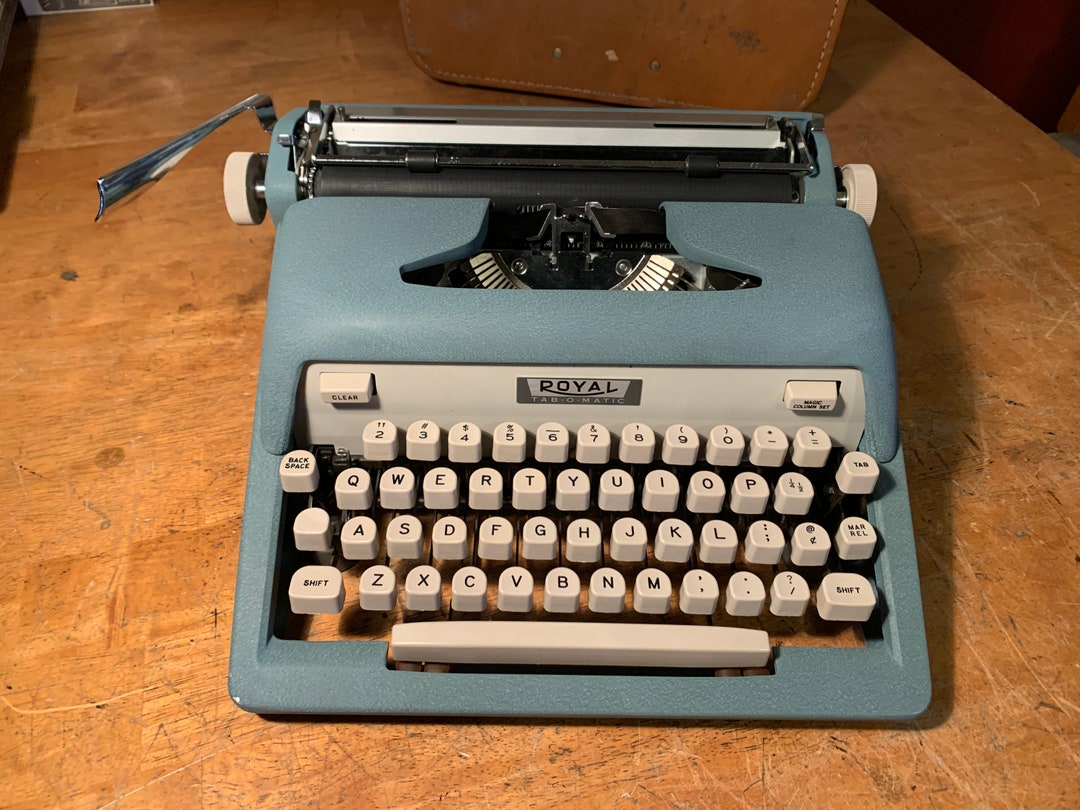 Blue Royal Tab O Matic Typewriter - Etsy