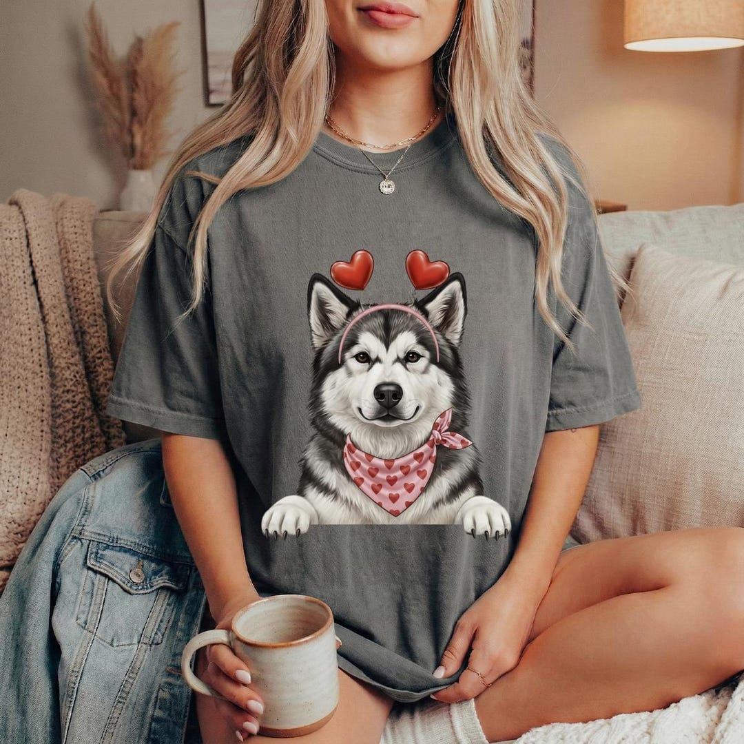 Siberian Husky With Hearts T-shirt | Valentine Dog Tee - Etsy