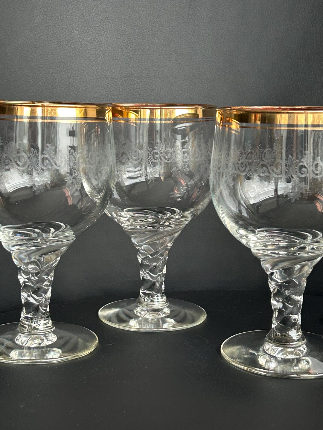 Set of 4 Vintage Crystal Wine Glasses With Gold Rim & Floral Etching ...