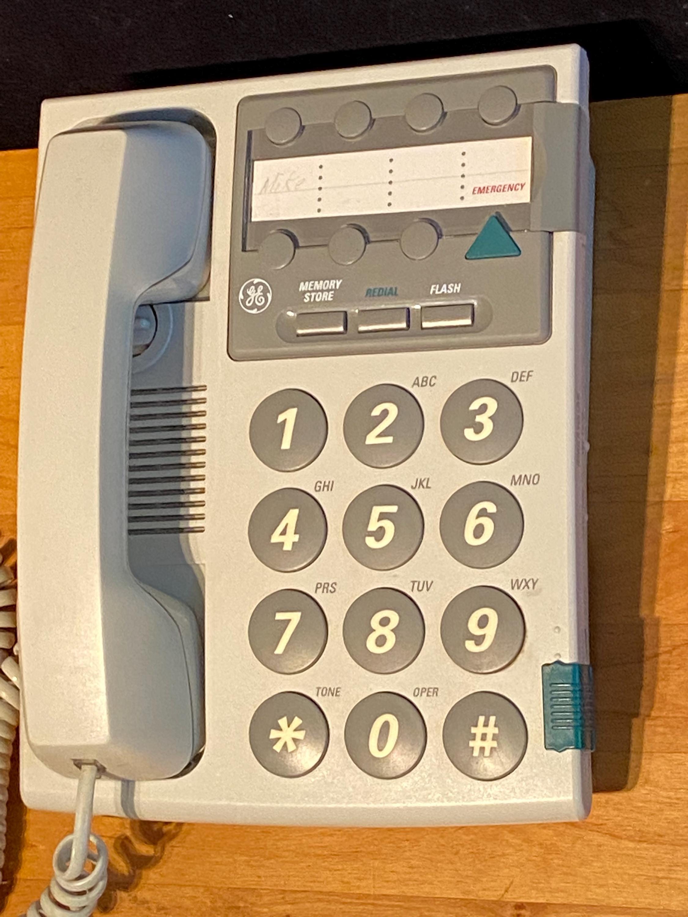 SALE ! 1990s Vintage Desk Office Big Push Button Telephone Phone Redial ...