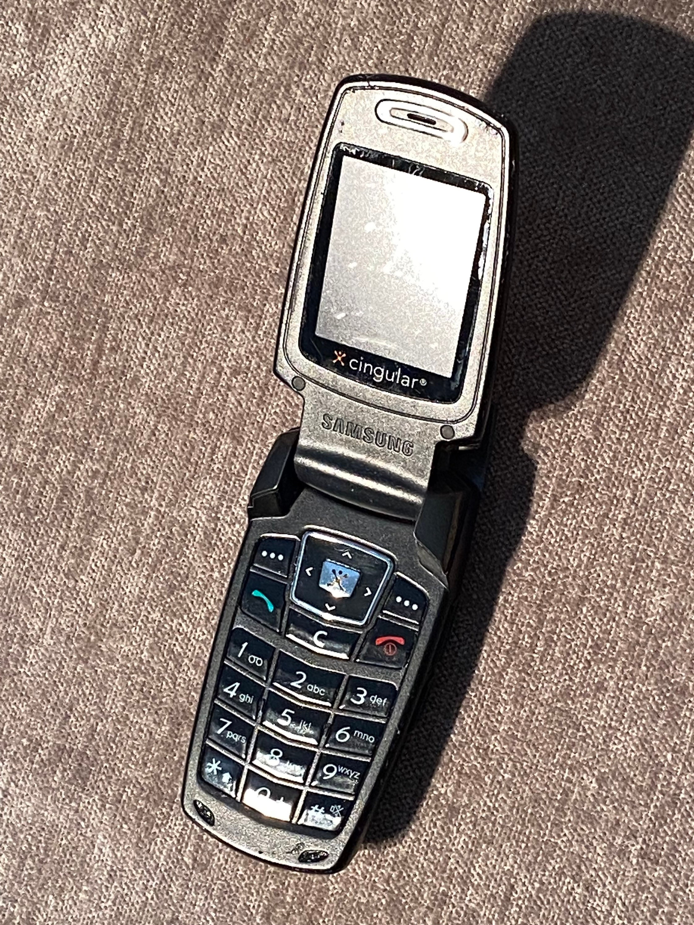 SALE 1990s 90s Vintage Flip Phone Samsung Cingular Black Mobile Cell ...