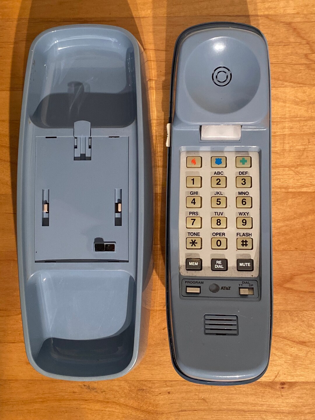 Sale ! Aqua BLUE 1970s 1980s Telephone Landline Push Button Wall Desk ...