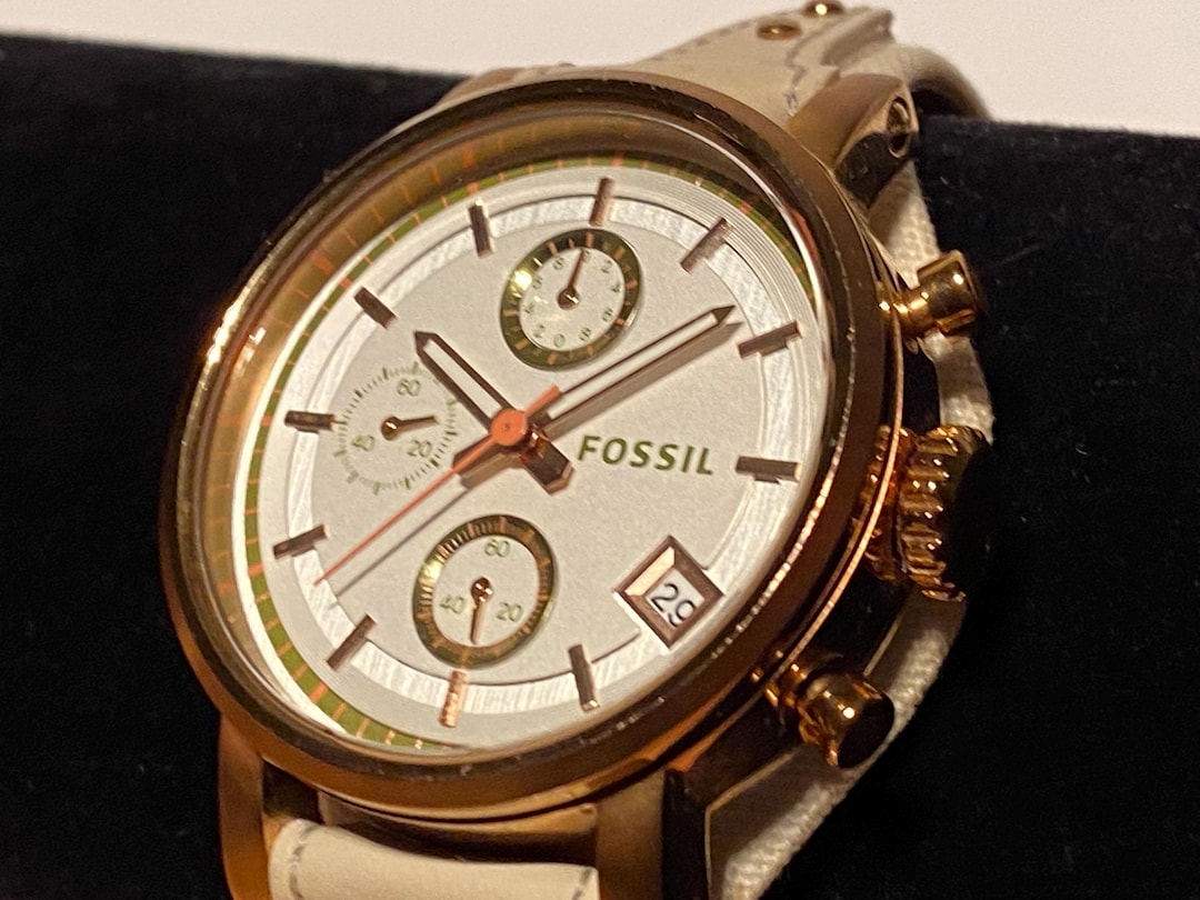 SALE Original FOSSIL Calender Chronometer Watch Mens Womens Vintage ...