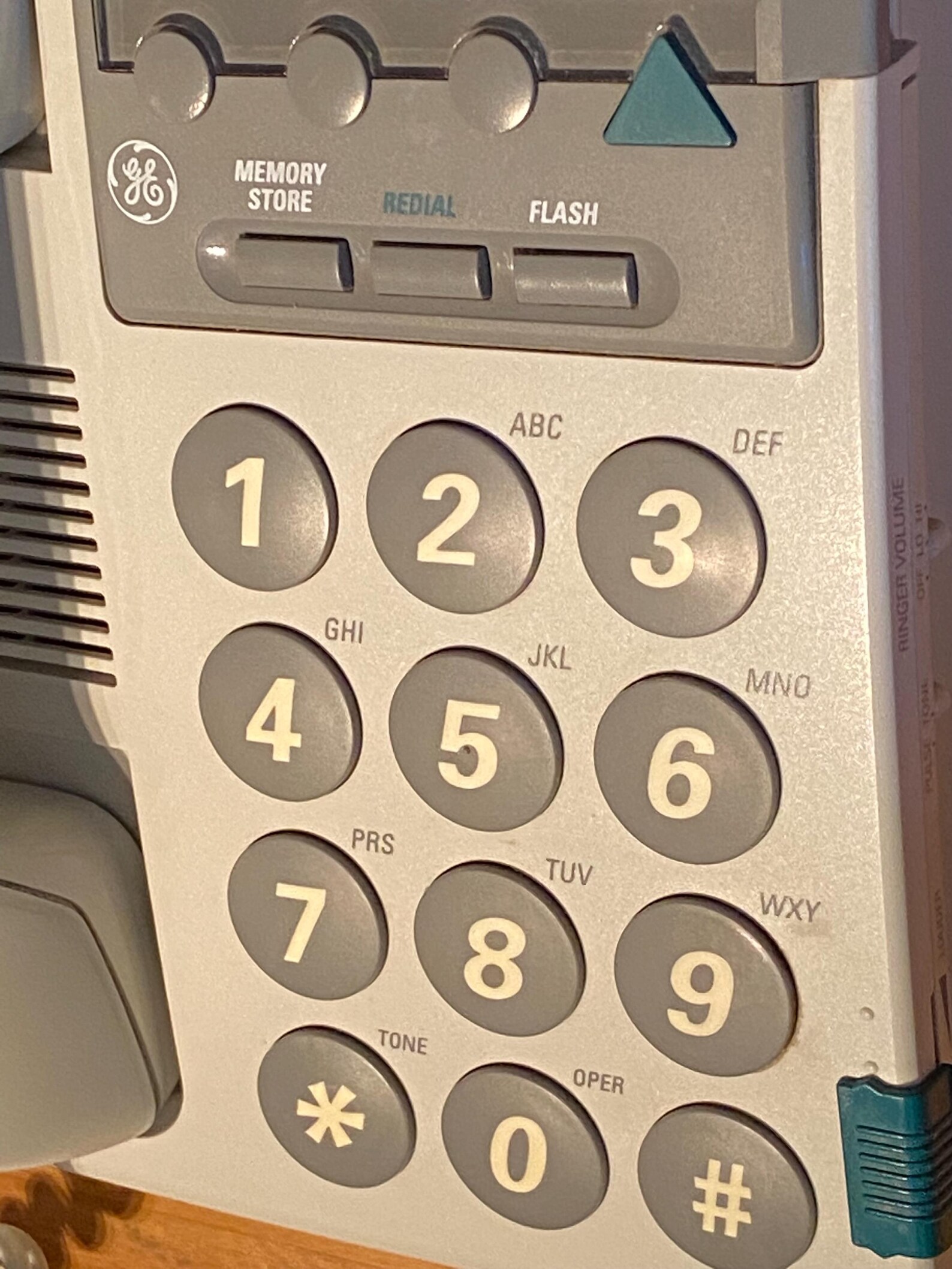 SALE ! 1990s Vintage Desk Office Big Push Button Telephone Phone Redial ...