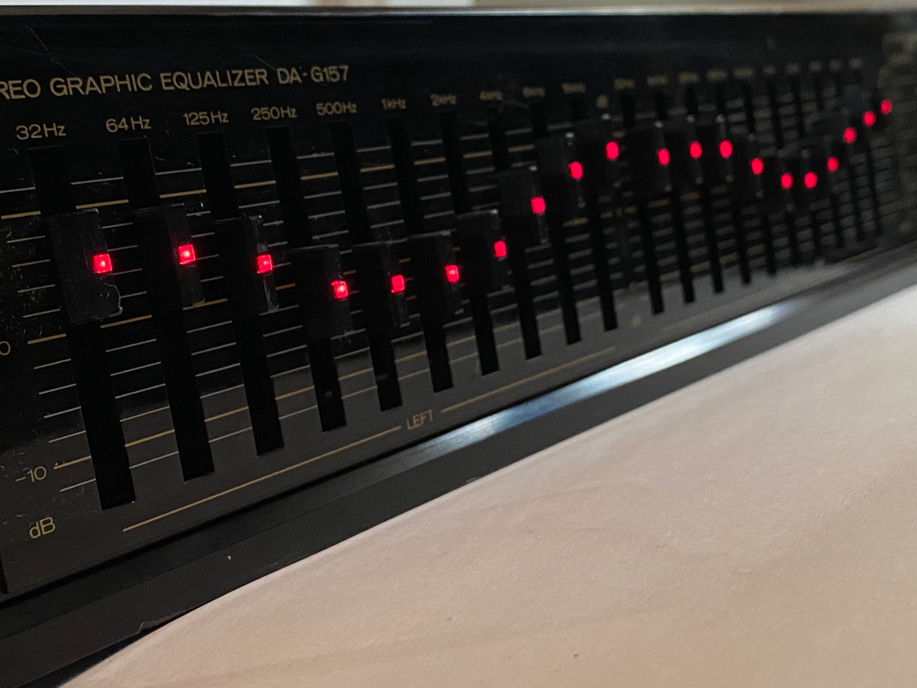 Vintage Graphic Equalizer