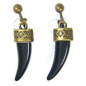 Black Fang Clip on Earrings, Boho Tribal Horn Tooth Talon Clip Earrings ...