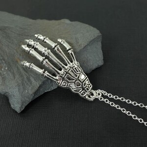 Silver Skeleton Hand Necklace, Goth Necklace, Oddities Body Parts ...